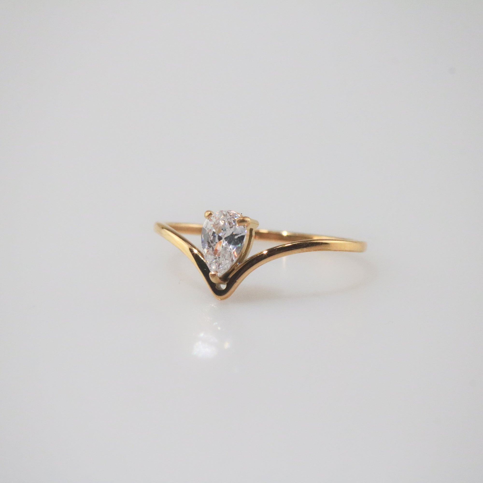 V Shaped Pear Gemstone Stacking Ring | Meideya Jewelry